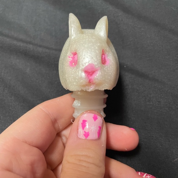 Hand Crafted | Kitchen | White Rabbit Homemade Wine Bottle Stopper ...